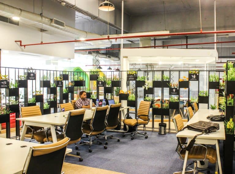 5 Reasons Why Midsize Companies Choose Coworking Spaces